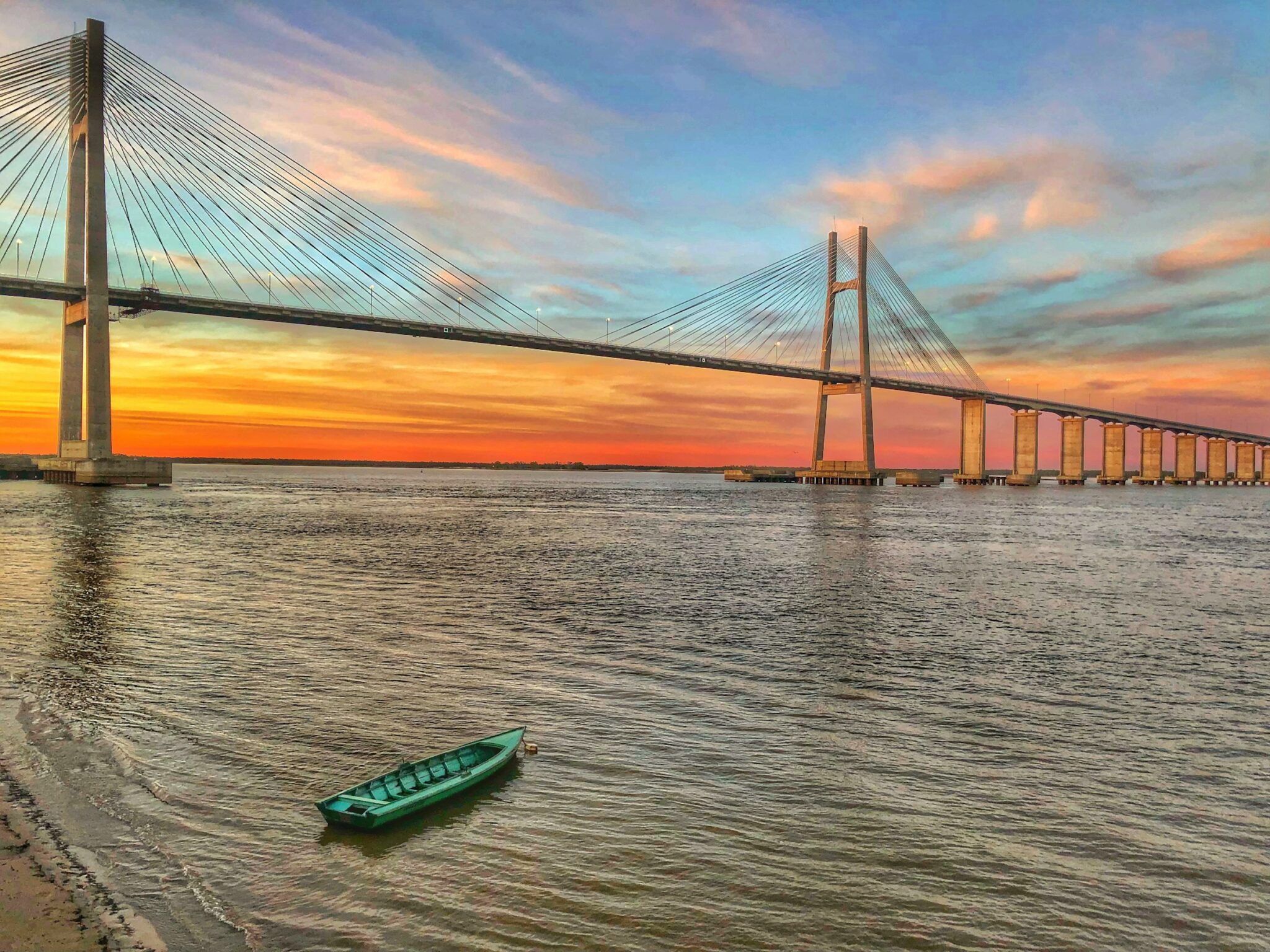 Aprender fuera del aula: cuando la ciudad también enseña - Aptus ...